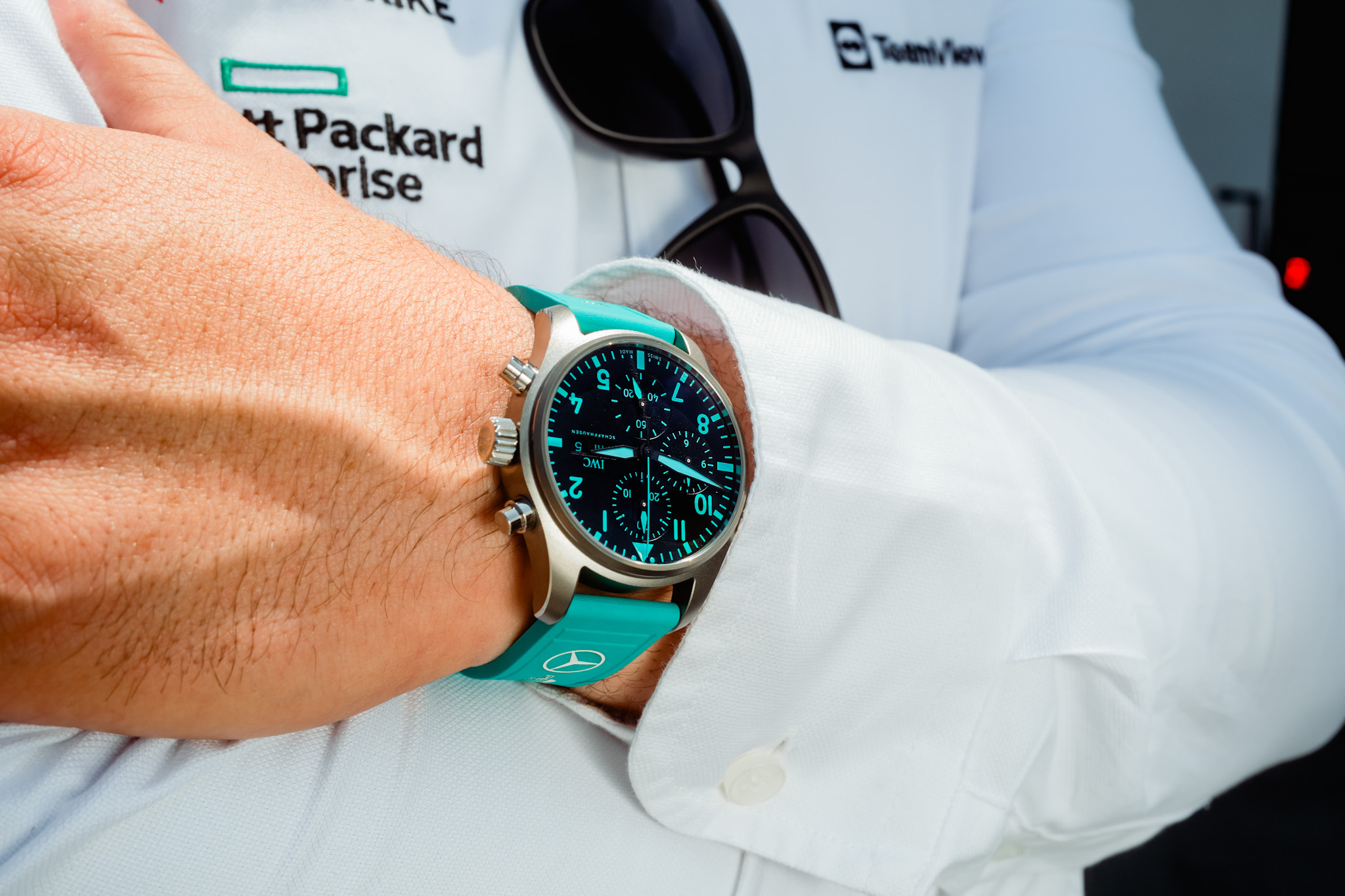 IWC Schaffhausen cria o relógio oficial da equipe de F1 da Mercedes-AMG e que pode ser adquirido ...